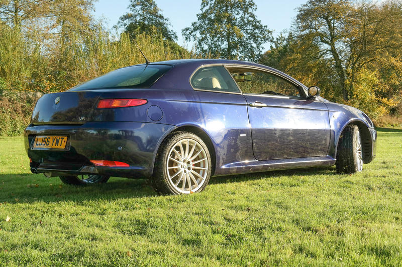 Alfa Romeo GT 3.2 For Sale